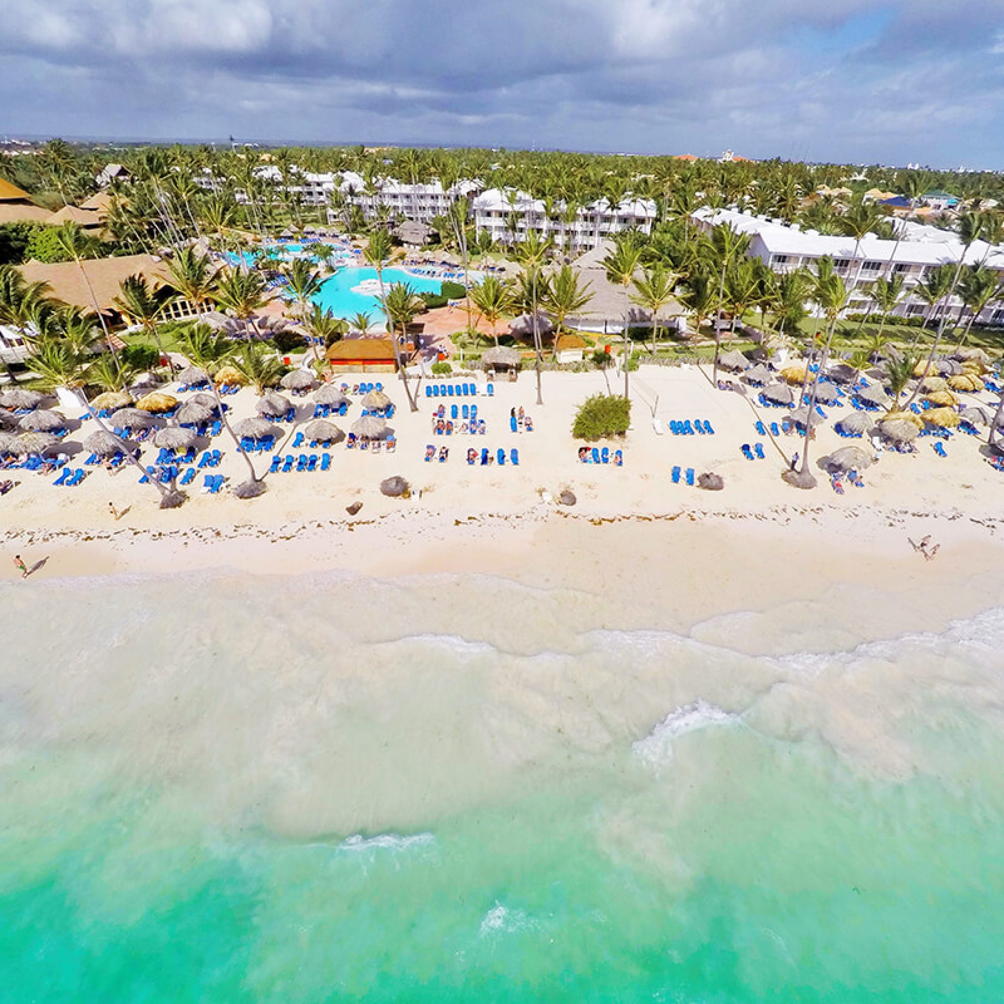 Punta Cana vs Cancun: Which Vacation Spot is Right for You?